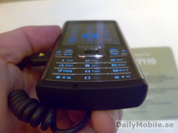 First Pics of the Samsung i7710