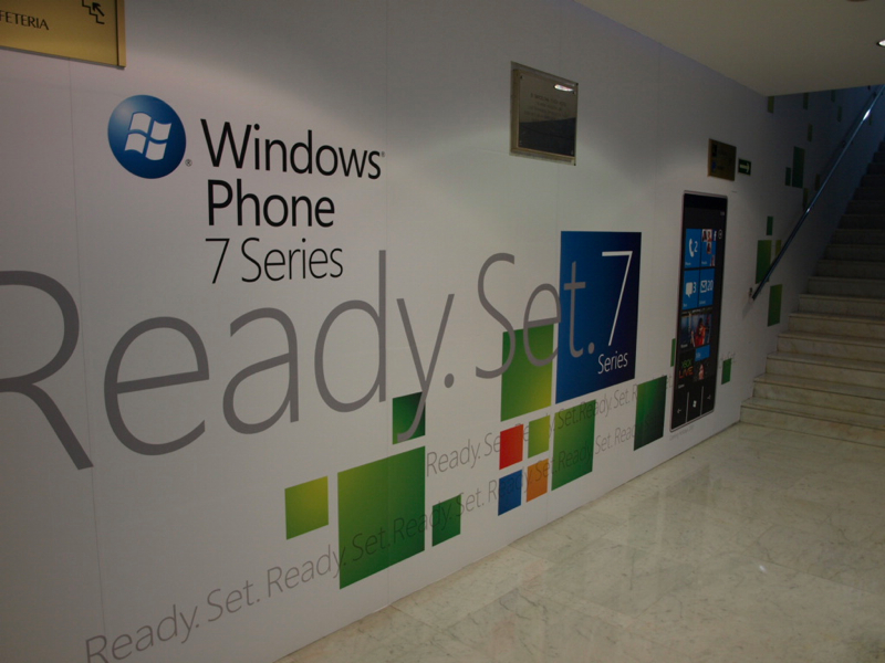 Windows Phone 7 Series UI hands-on demo from MWC 2010