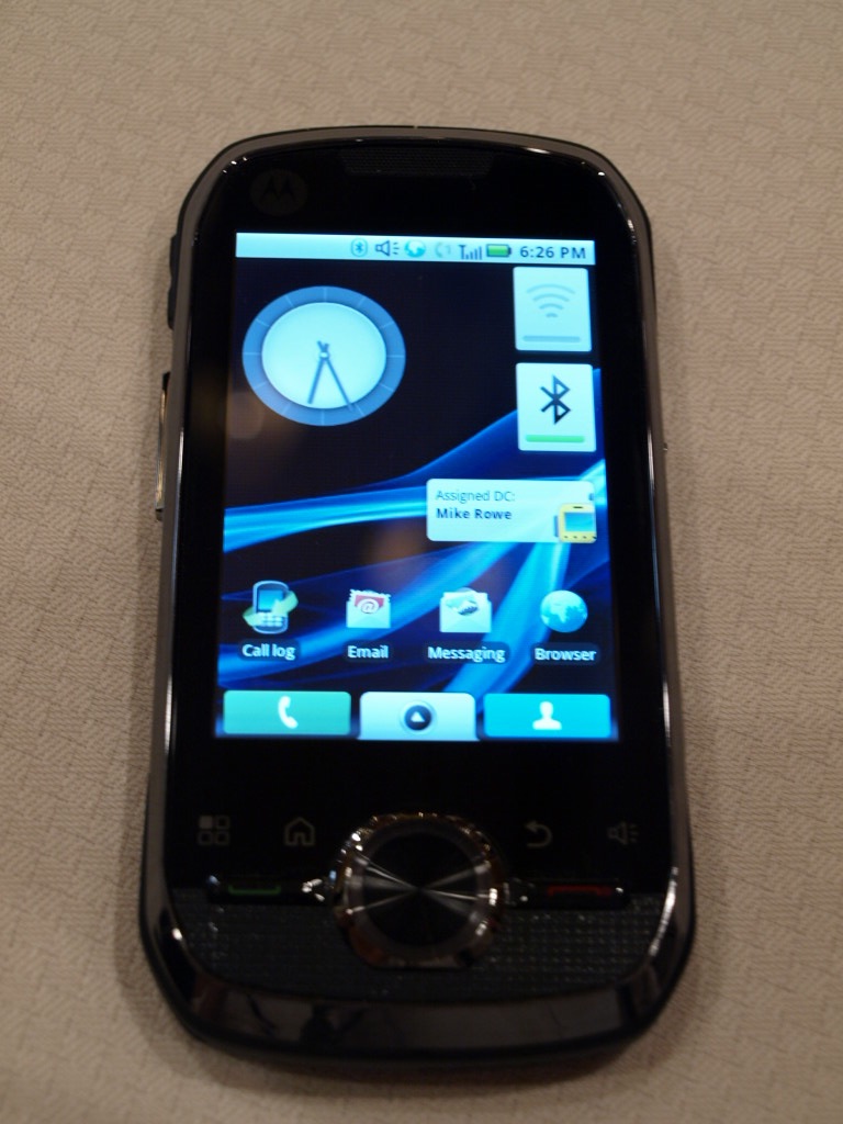 Hands on the Motorola i1 – Sprint Nextel’s first Android iDEN handset