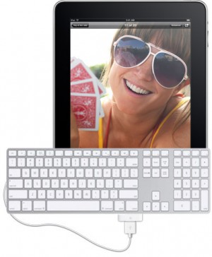 Apple iPad Camera Connection Kit plays nice with keyboards, headphones