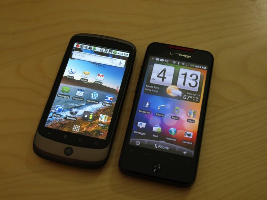 Photo Fight: Verizon HTC Droid Incredible vs Google Nexus One