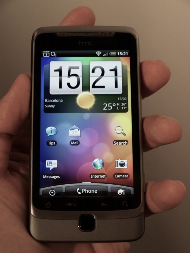 Hands-on: HTC Desire Z – The Z is for ZOMG, awesome keyboard
