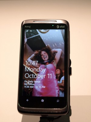 Hands-on: HTC Surround Windows Phone 7 handset – Dolby surround sound ...
