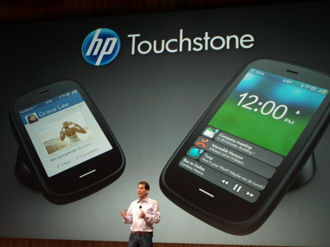 HP Announces Palm Veer: Teeny webOS Handset with QWERTY Keyboard