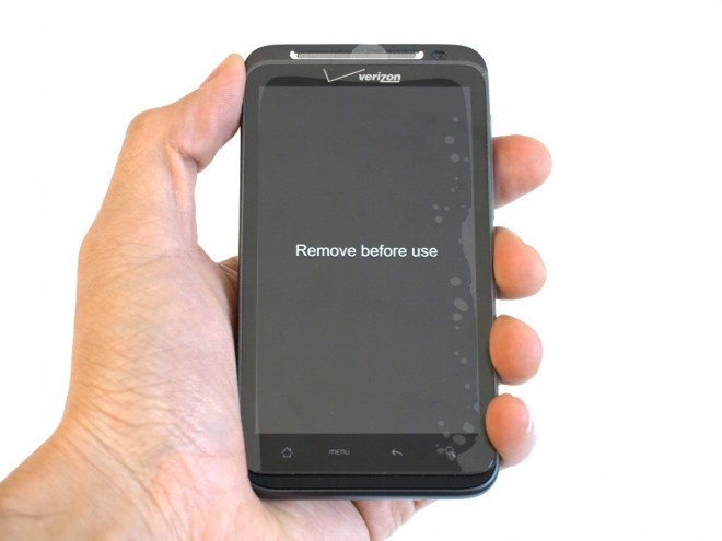 REVIEW: Verizon HTC Thunderbolt – Screaming along at 4G LTE speeds (at ...